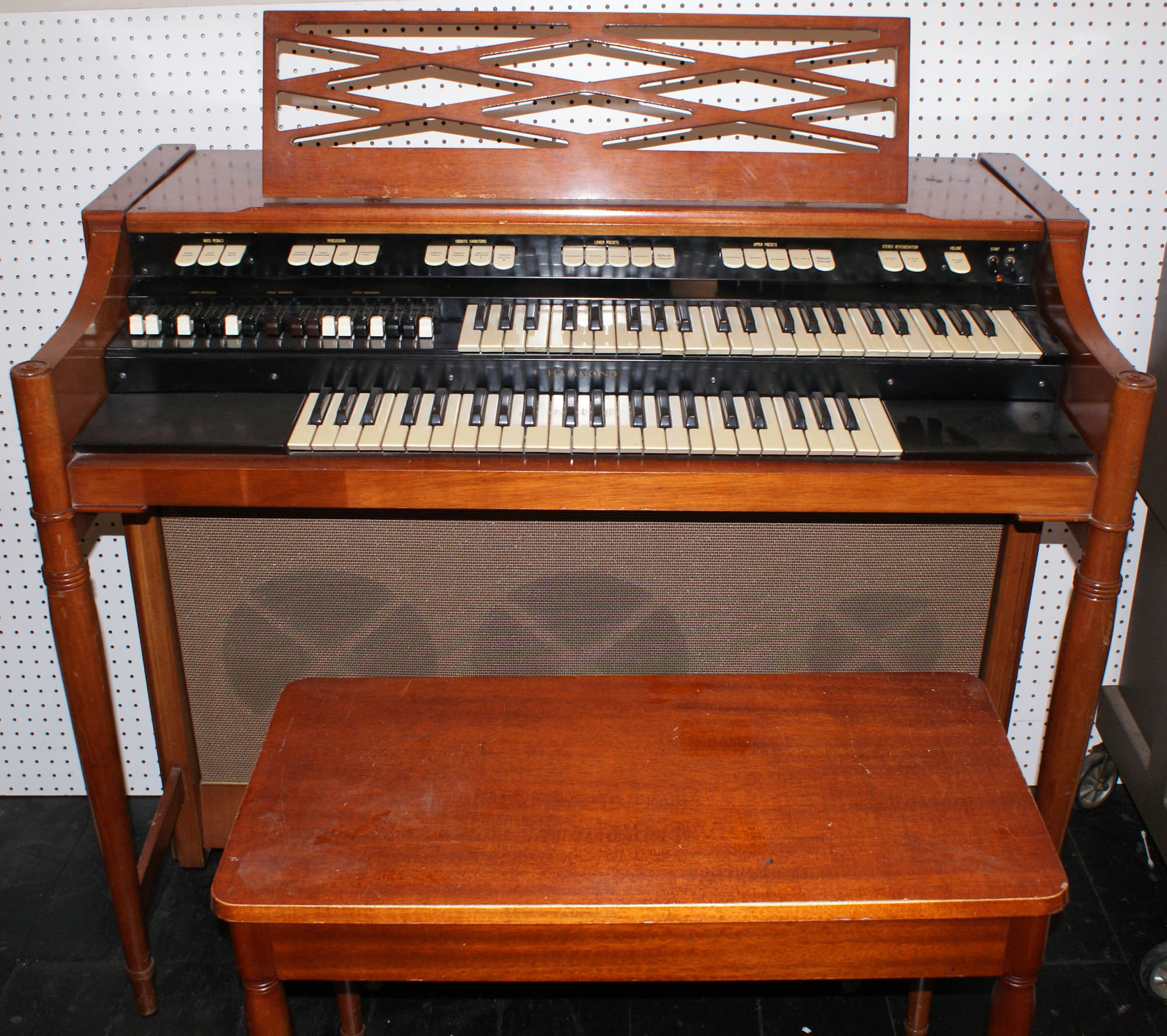 Spheremusic - Bargain or auction detail